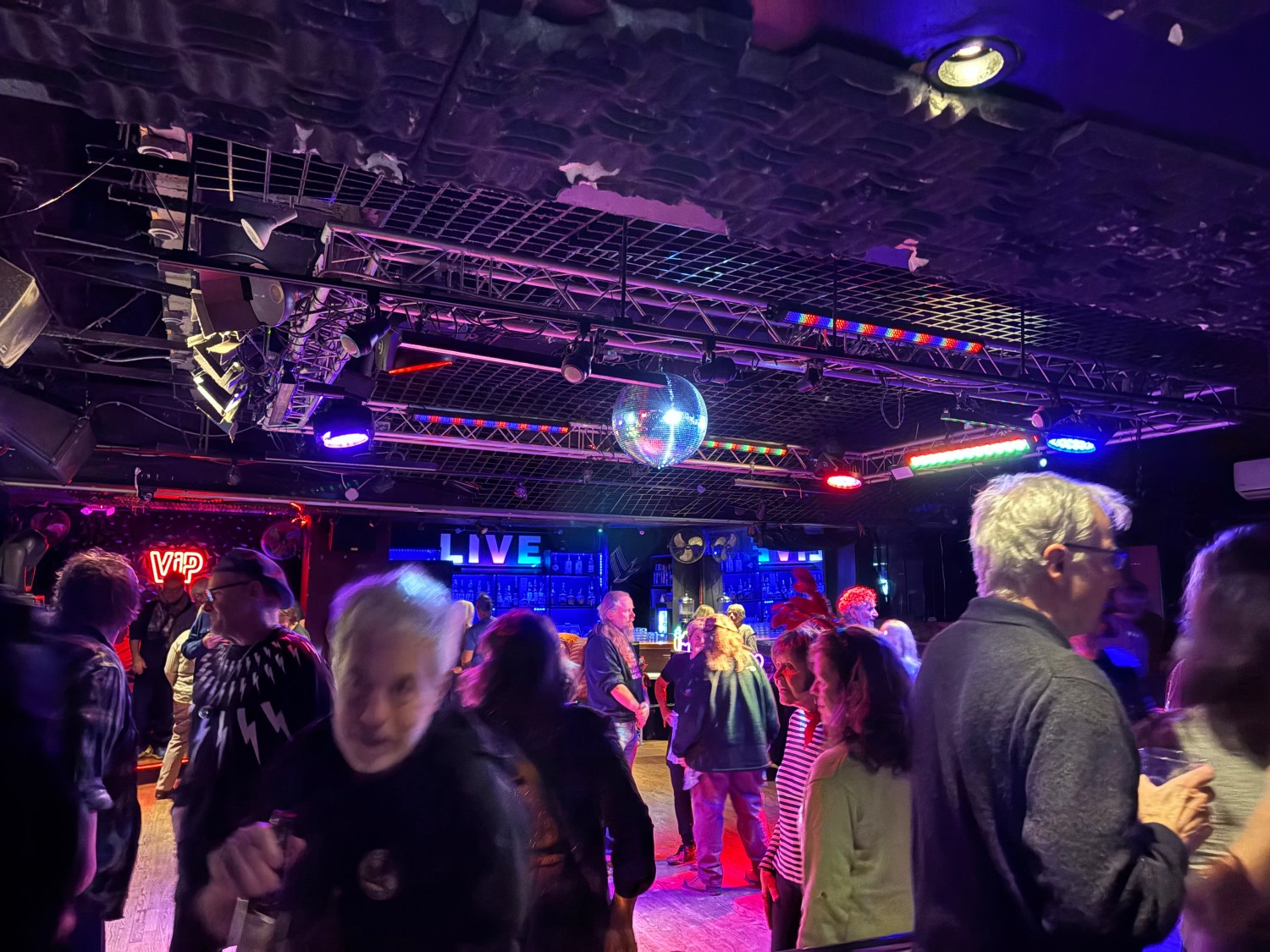 live! | I didn't have my glasses on....